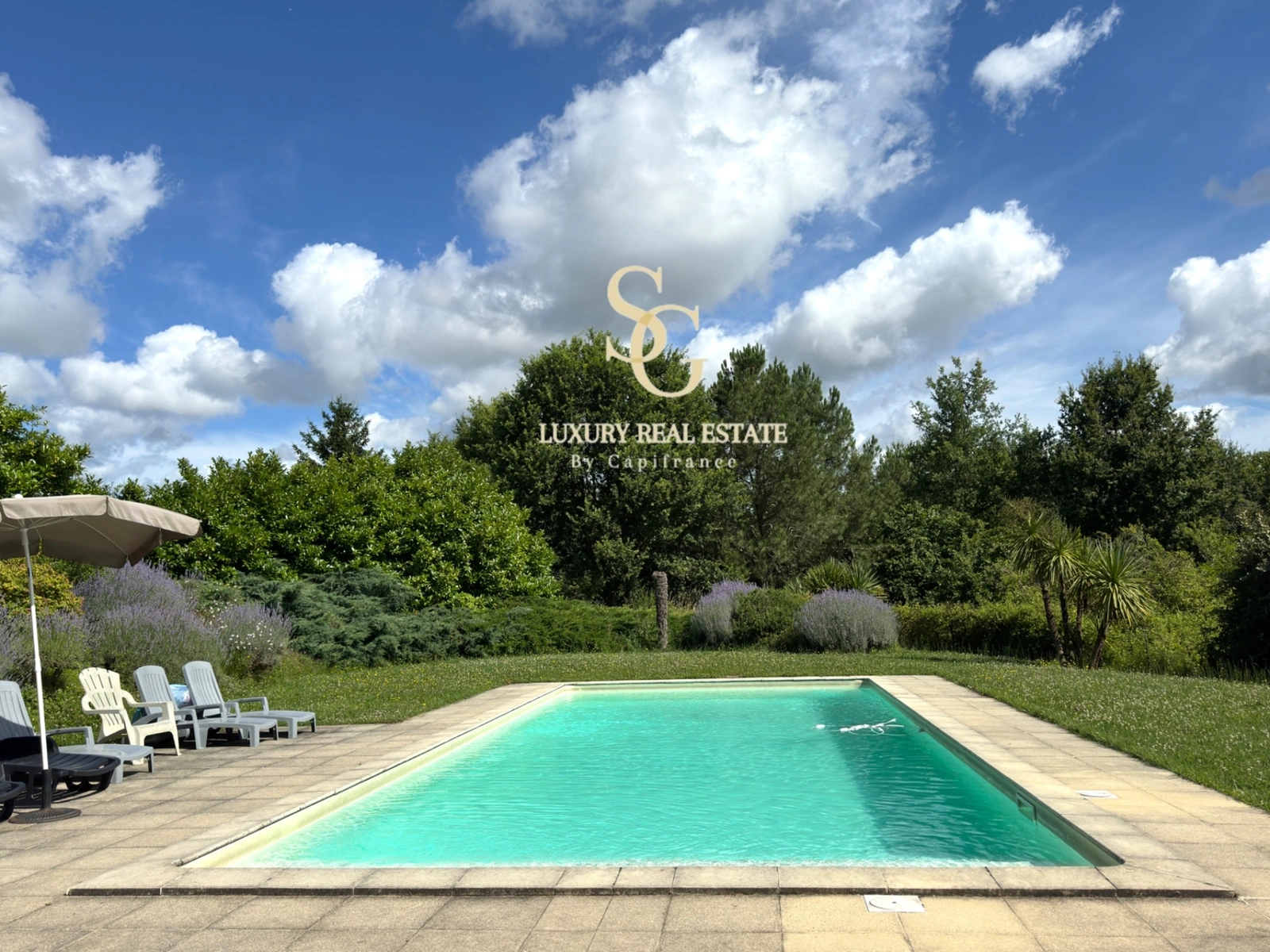 House for sale DURAS 19 pièce(s) 610m2 585 000€