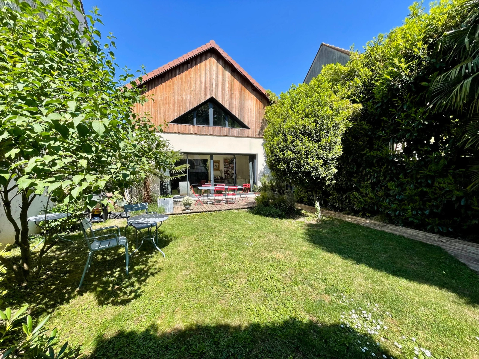 Maison à vendre VERSAILLES 6 pièce(s) 136m2 1 145 000€